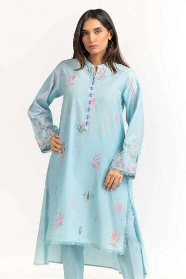 Unveiling the Extravaganza of Ideas Year-End Sale on Women Pret ...